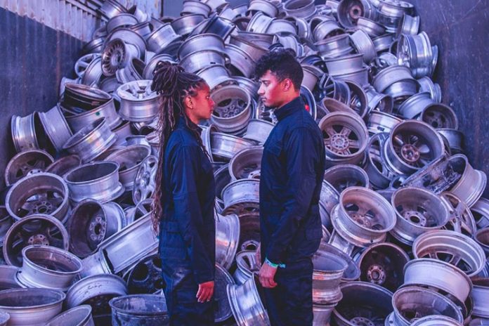 Willow Smith e Tyler Cole lançam álbum de estreia do projeto The Anxiety